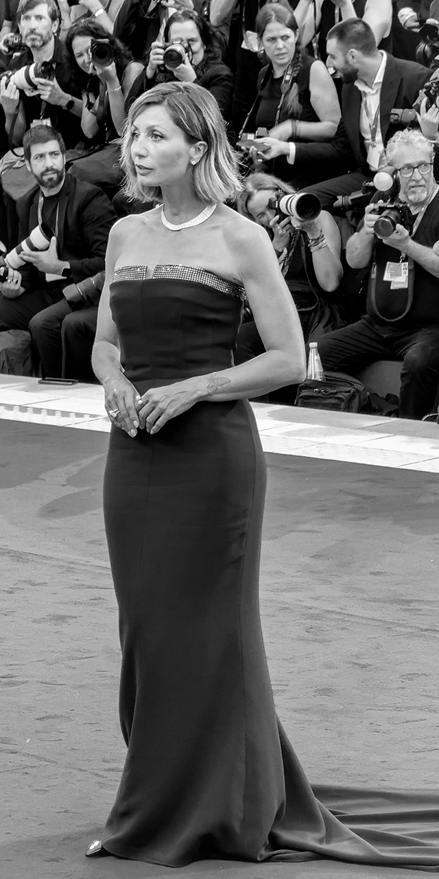 Venezia 82: tutti i video e le foto in esclusiva di Anna Ferzetti ...